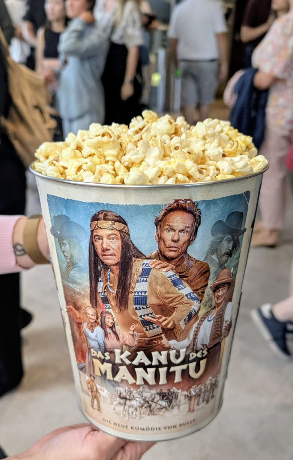 Nach Kinotour: Das Kanu des Manitu wieder auf Platz 1 der Charts